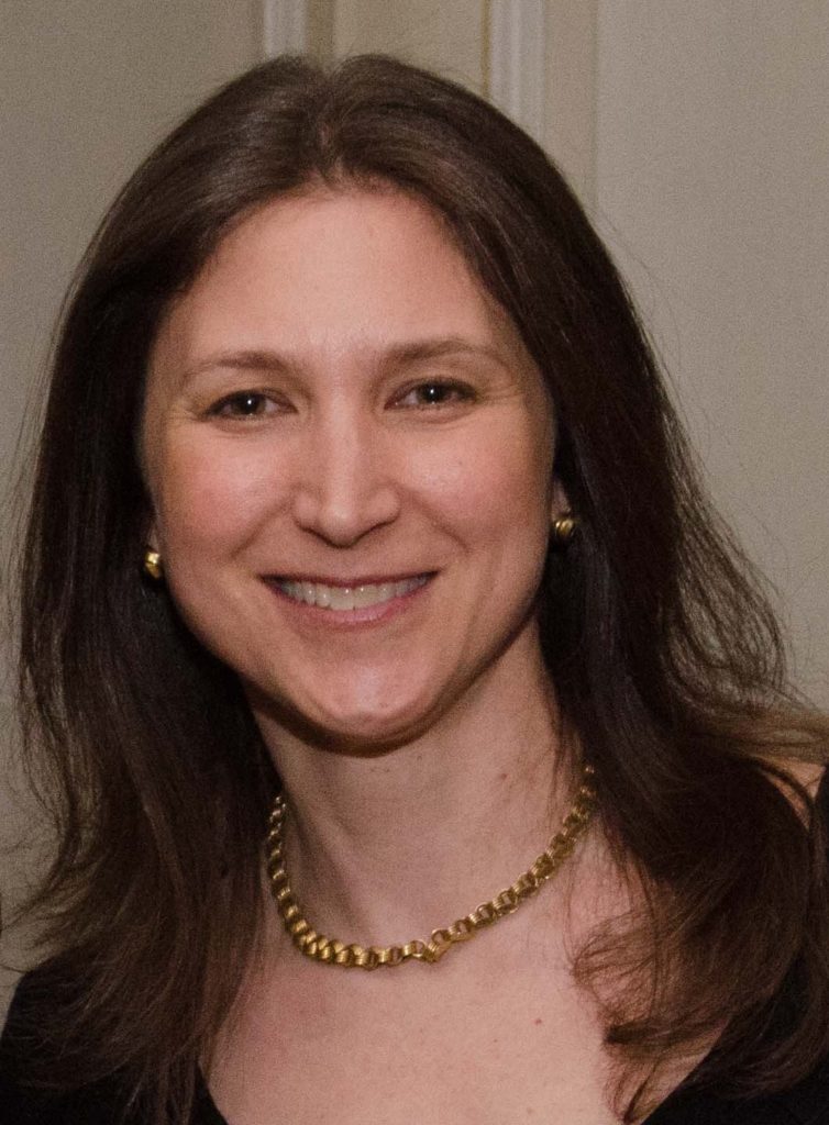 lisa headshot | Landmarks Illinois